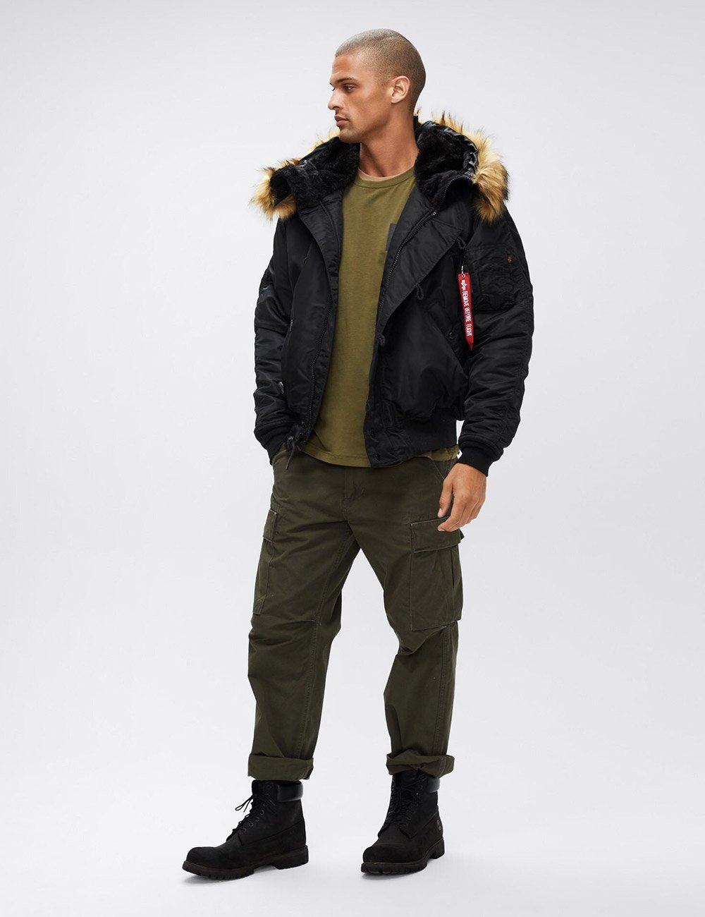 N-2B PARKA SHORT WAIST Alpha Industries Цвет Black Куртка черного цвета ...